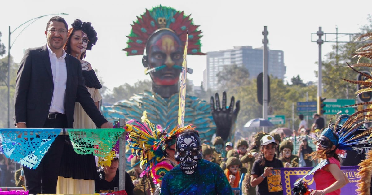 Acuden un millón 250 mil personas al desfile Día de Muertos en CDMX ... Acuden un millón 250 mil personas al desfile Día de Muertos en CDMX ...